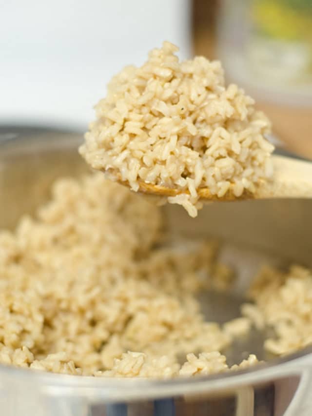 How To Cook Rice on the Stovetop Story - Easy Recipes for Family Time ...