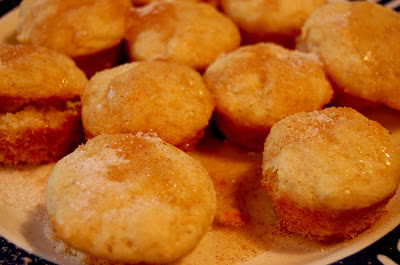 French Breakfast Puffs (aka Mini Cinnamon Muffins) - Easy Recipes for ...