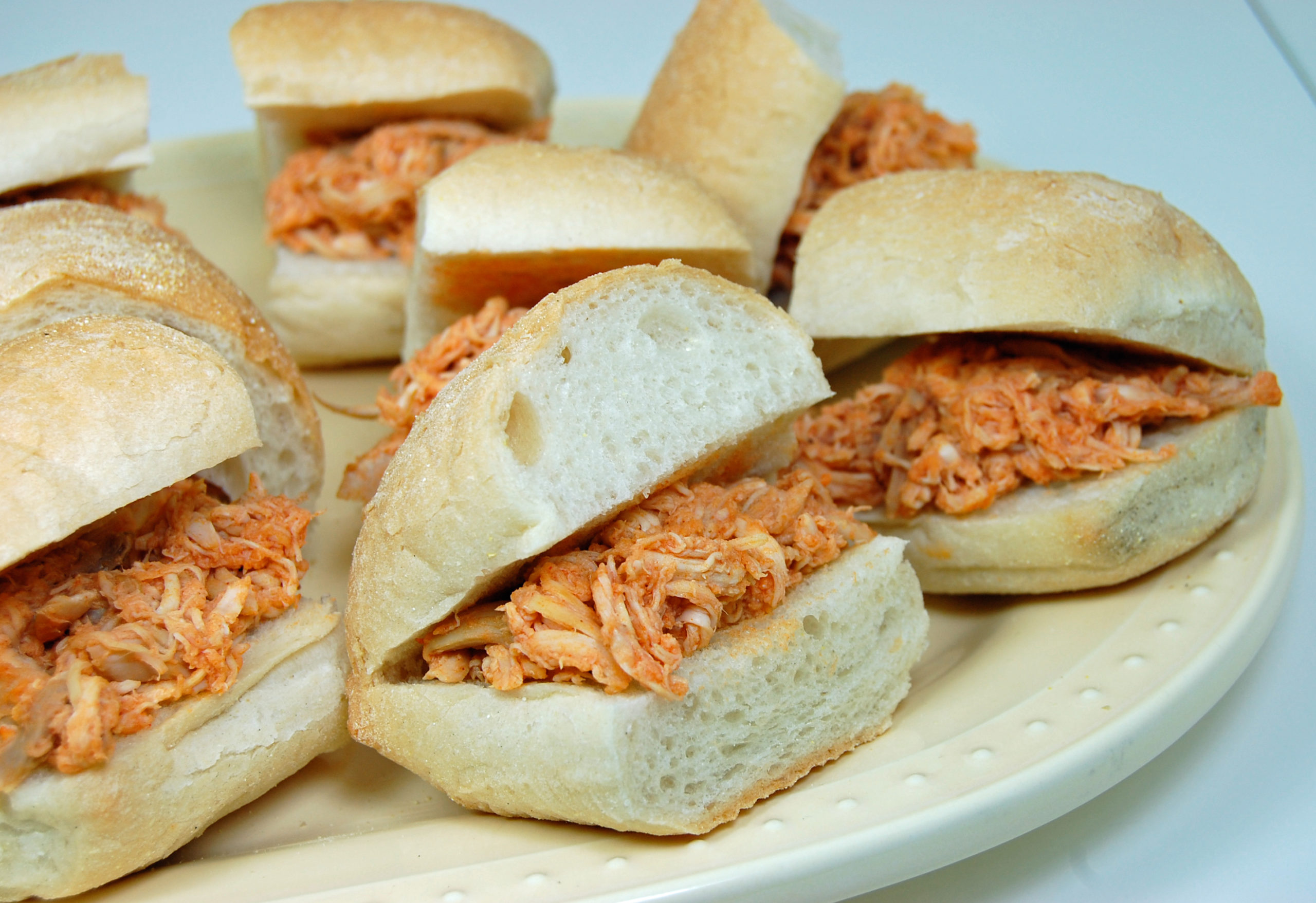 Quick Fix: Buffalo Chicken Mini Sandwiches - Easy Recipes for Family ...