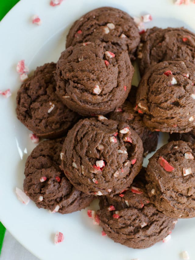 Chocolate Peppermint Crunch Cookies Recipe Story - Easy Recipes for ...