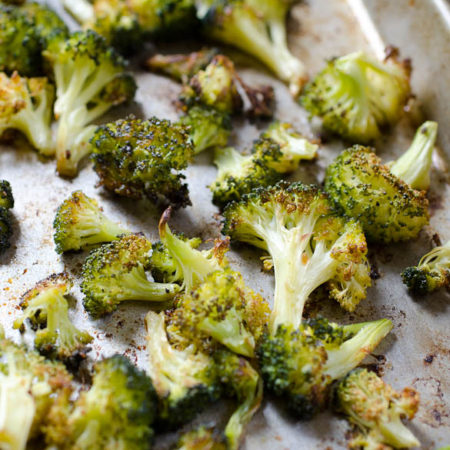 Roasted Crispy Broccoli Chips
