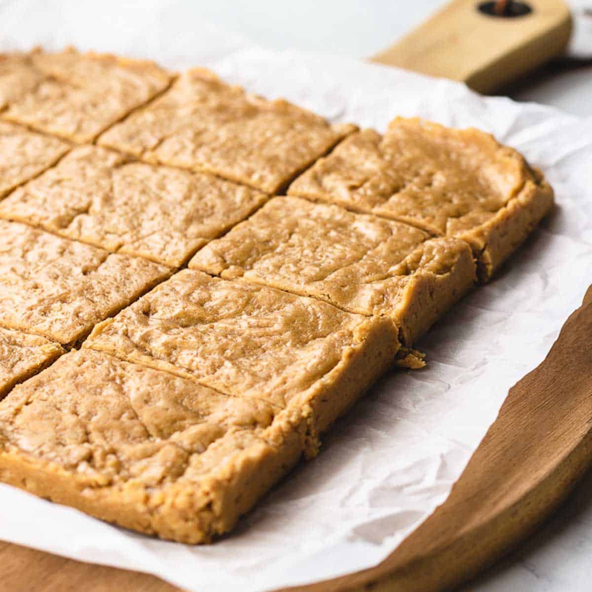 Easy Peanut Butter Protein Bars - Just 4 ingredients and 5 minutes!