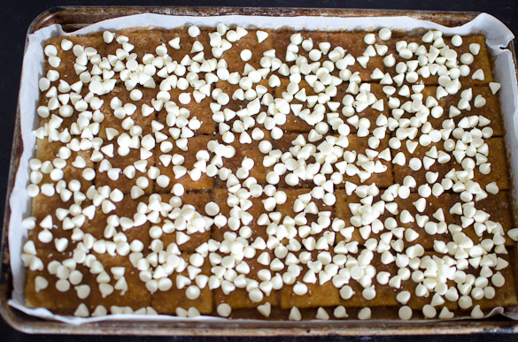 EASY King Cake Cracker Candy
