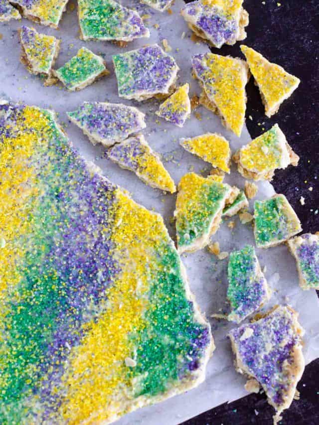 King Cake Cracker Toffee - Easy Recipes for Family Time - Seeded At The ...