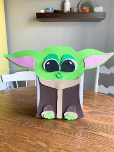 Baby Yoda Valentine Box