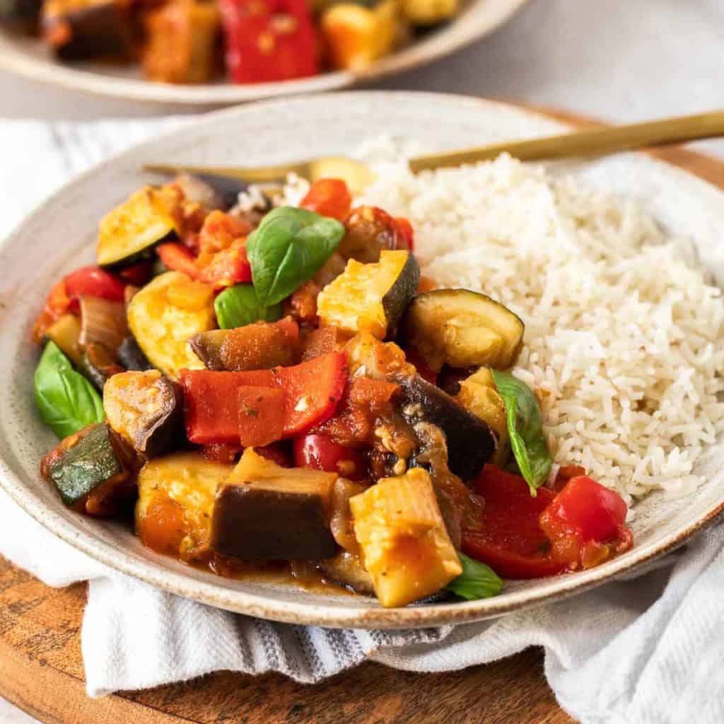 Ratatouille Recipe - A no fuss easy vegetable stew just for you!