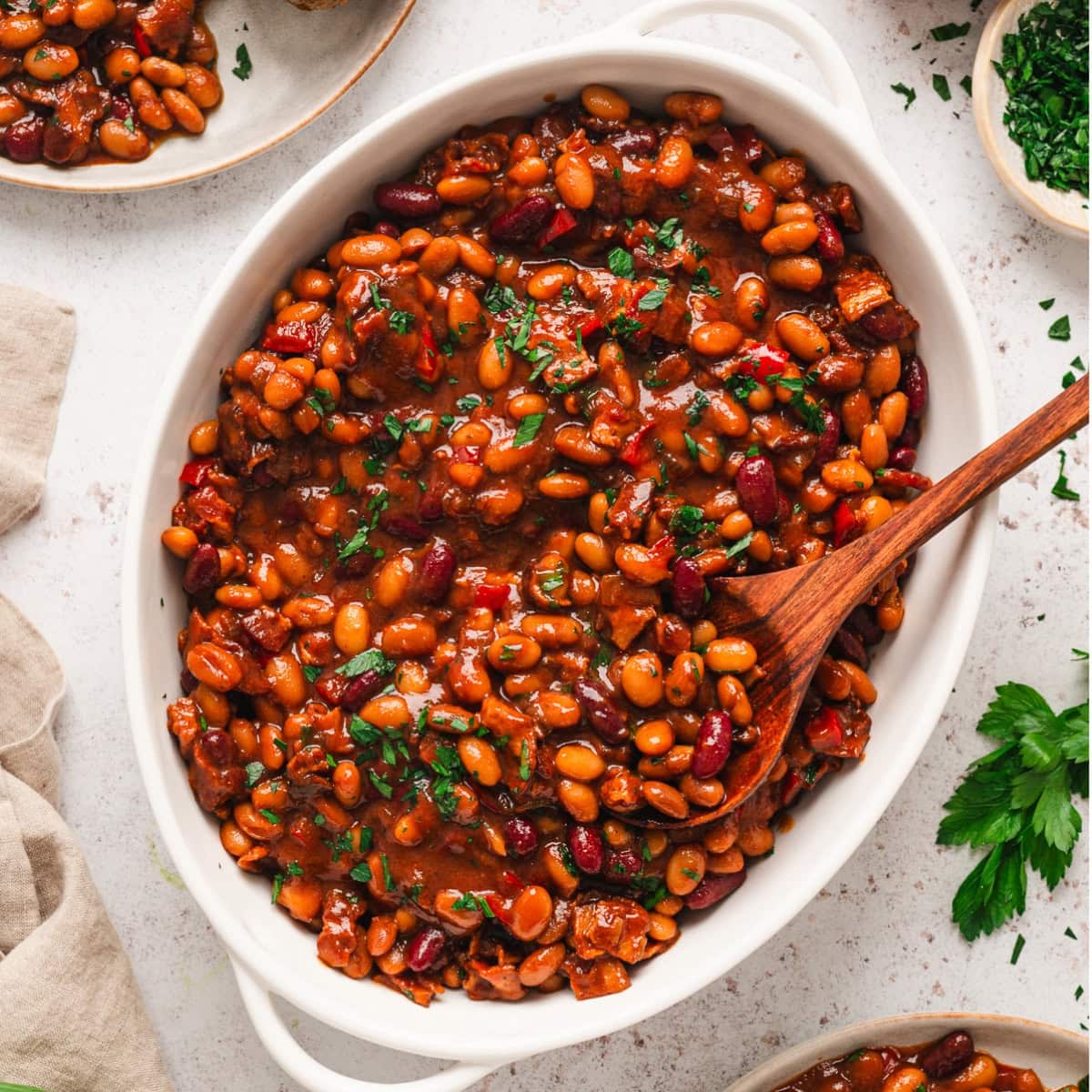 Easy and Flavorful Slow Cooker Baked Beans Recipe